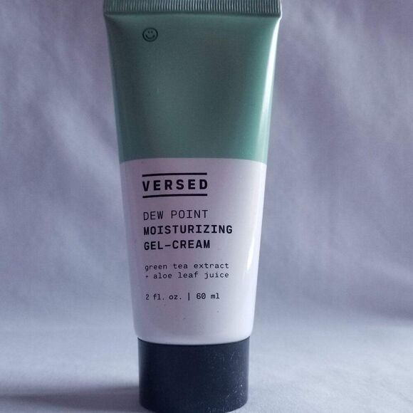 Versed | Skincare | Versed Dew Point Moisturizinggelcream | Poshmark